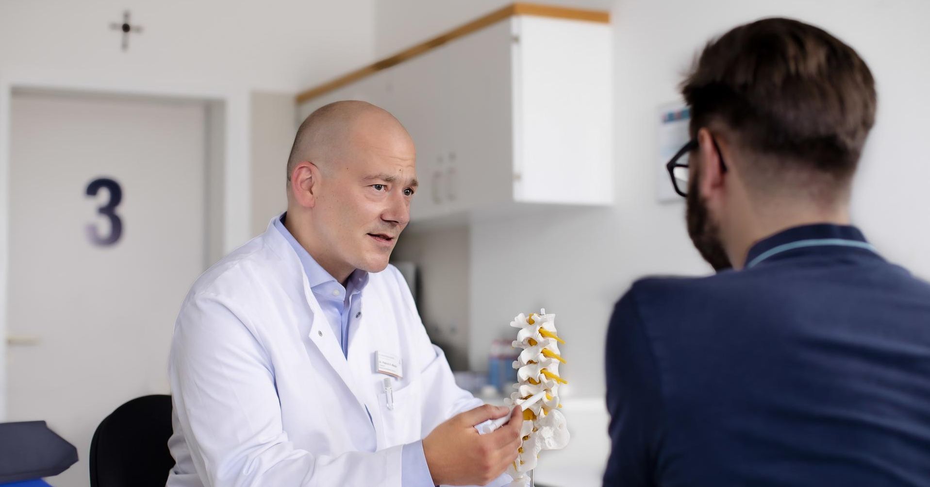 Wirbelsäulenchirurgie: Spezialisten für die Wirbelsäule